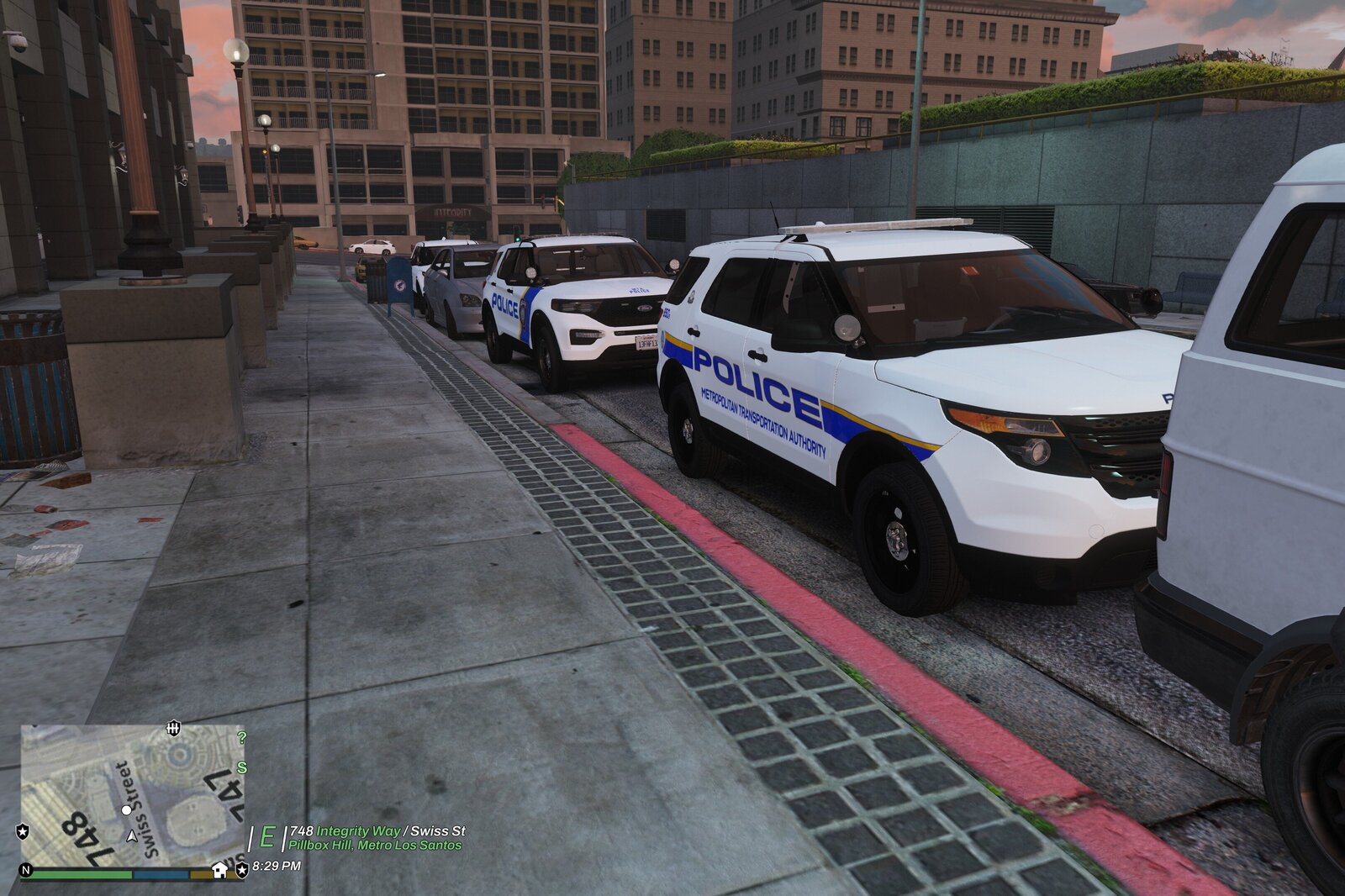 MTA Police Parked in Downtown Los Santos - GTA V Galleries - LCPDFR.com