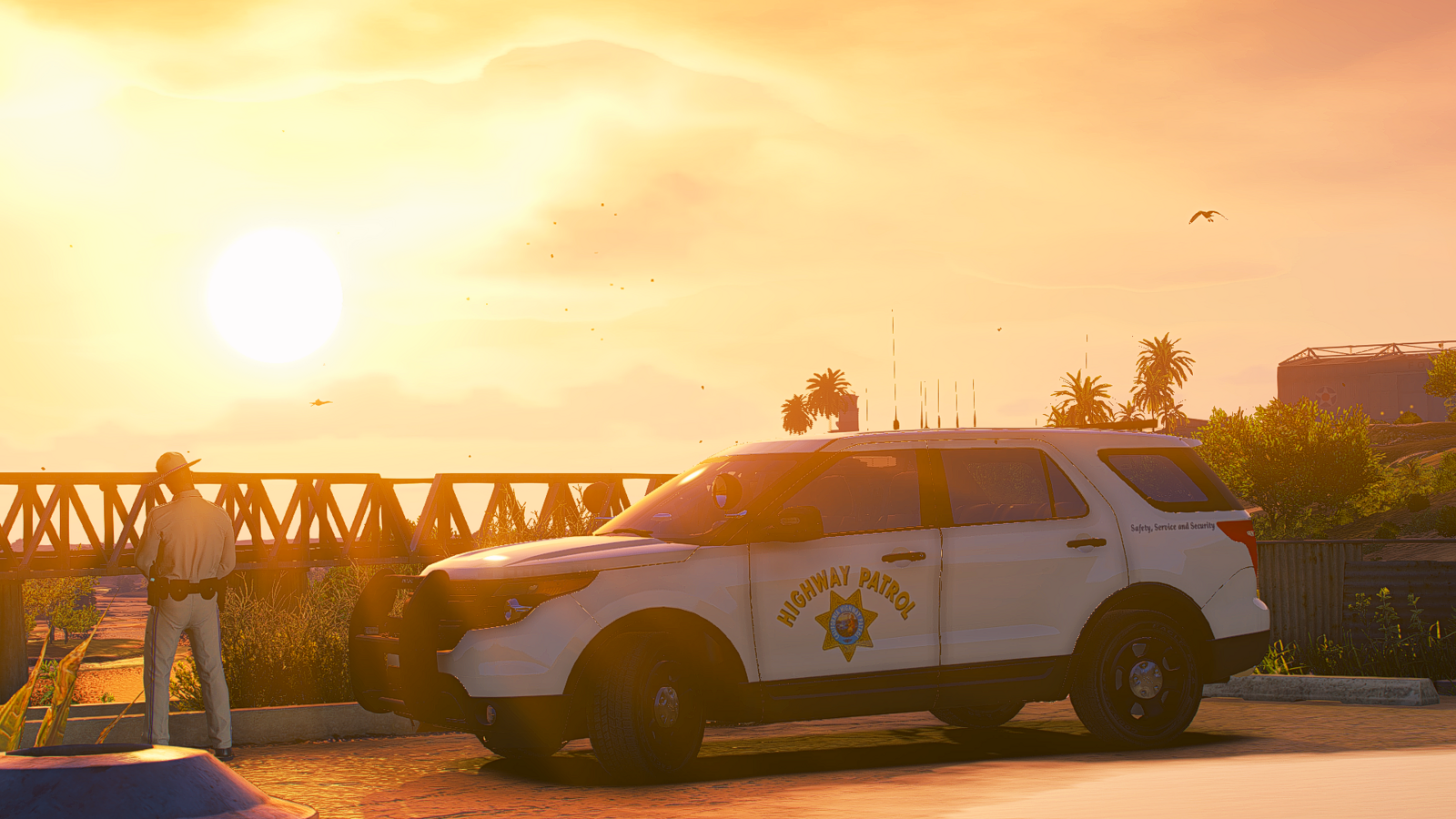 Polar Bear FPIU near the Guard Base. - GTA V Galleries - LCPDFR.com